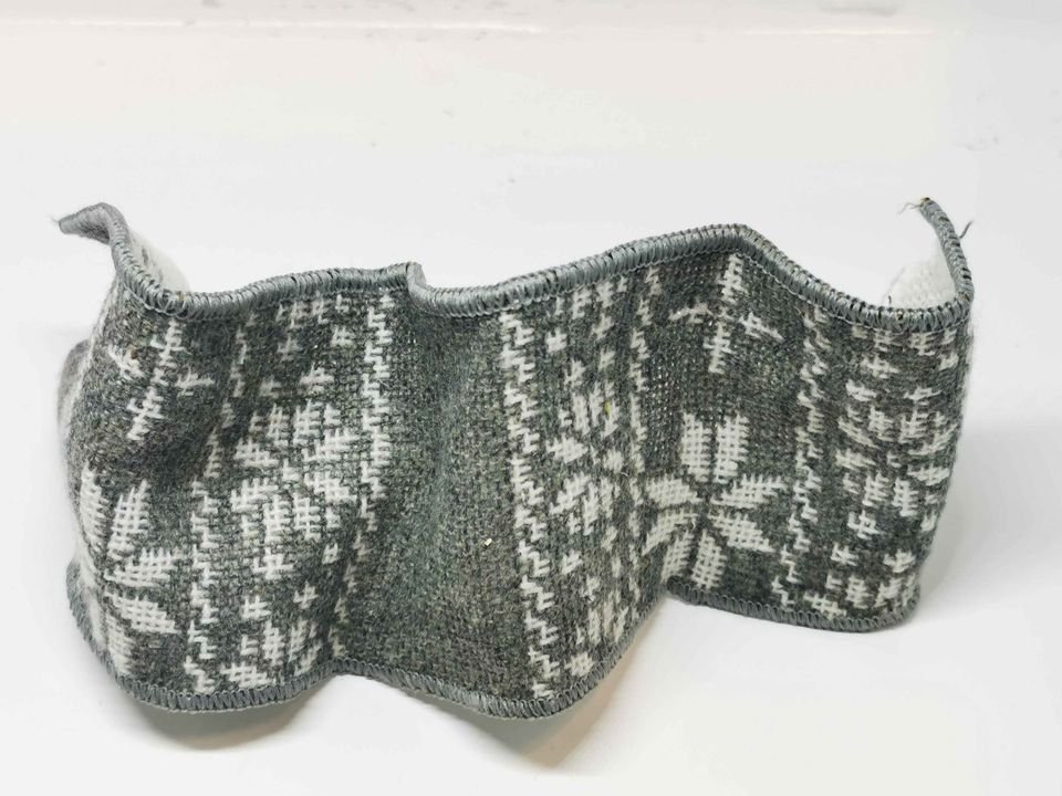 "Strikket" stof (nyt) - Diverse slags stof. Patchwork, prikker, striber ...